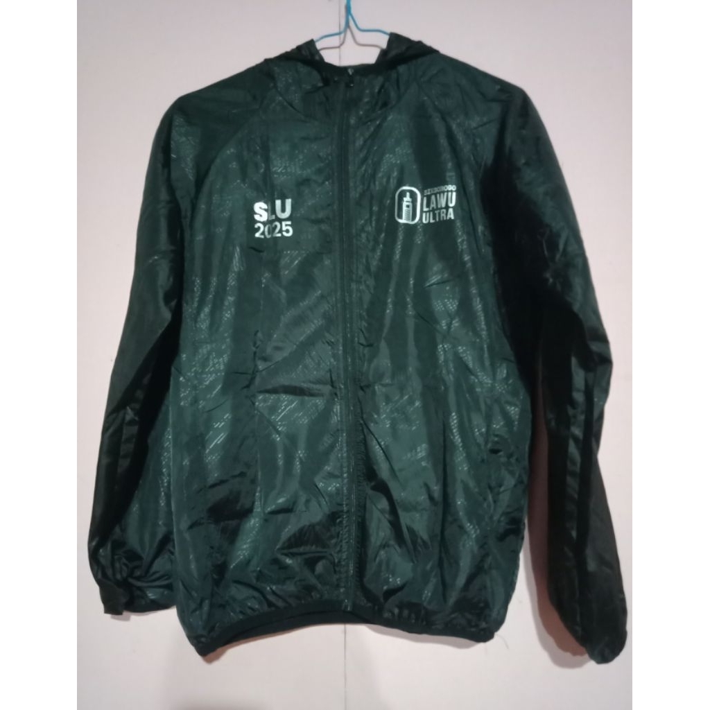 Jual Windbreaker Siksorogo Lawu Ultra 2025 ori | Shopee Indonesia