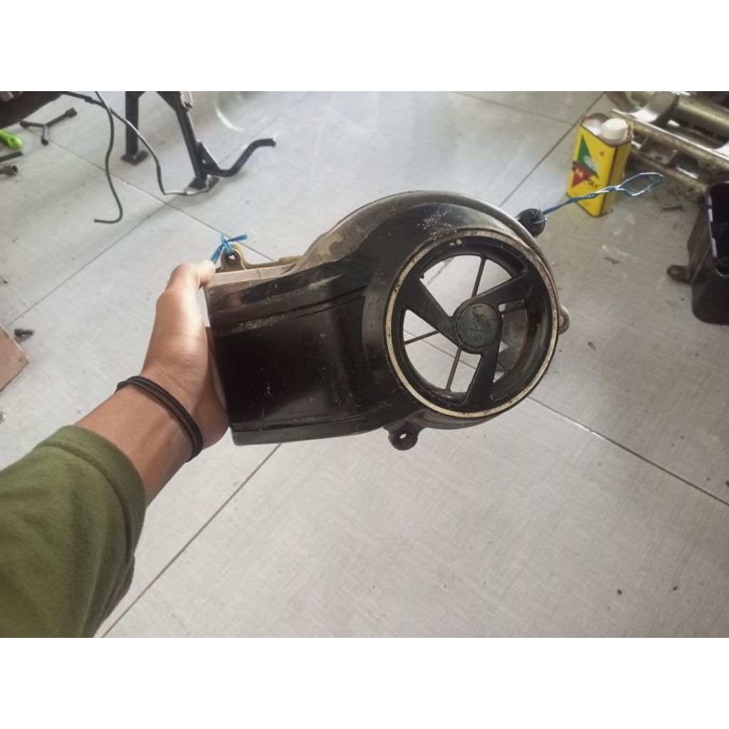 Jual Tutup kipas tutup mesin force one poswan F1zr second original ...