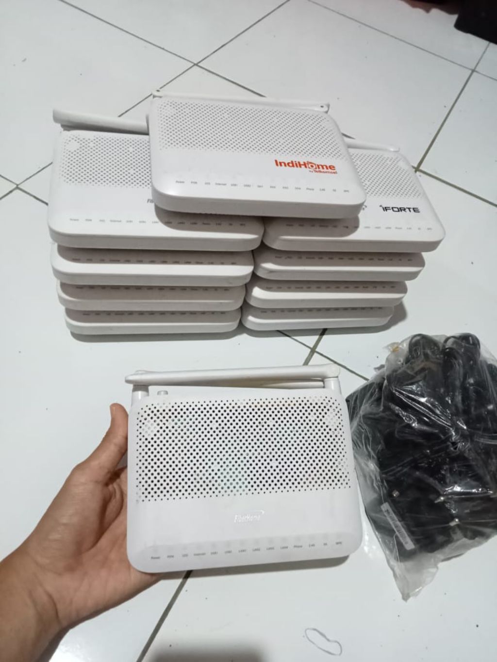 Jual GPON ONU FiberHome HG6145D2 Router Dual Band Port Biru + Adaptor ...