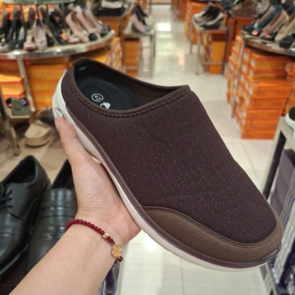 Jual Sepatu bustong pria 39.sd 44 Dr.kevin | Shopee Indonesia