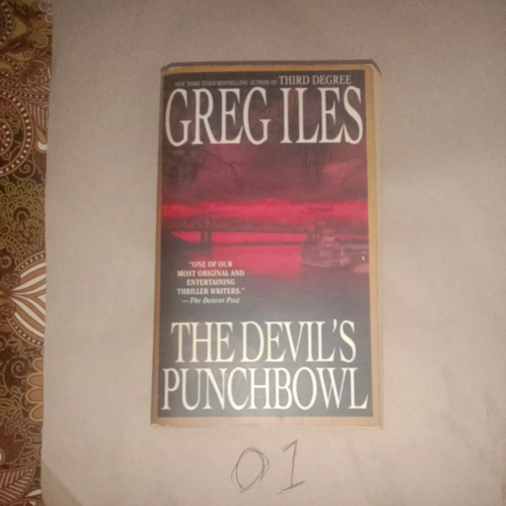 Jual BUKU THE DEVIL'S PUNCHBOWL | Shopee Indonesia