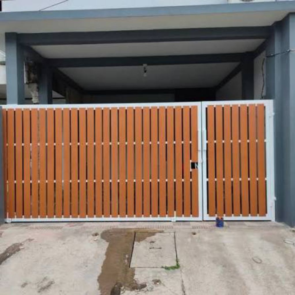 Jual Pagar Sliding | Pagar Minimalis | Pagar List Plang Motif Kayu ...
