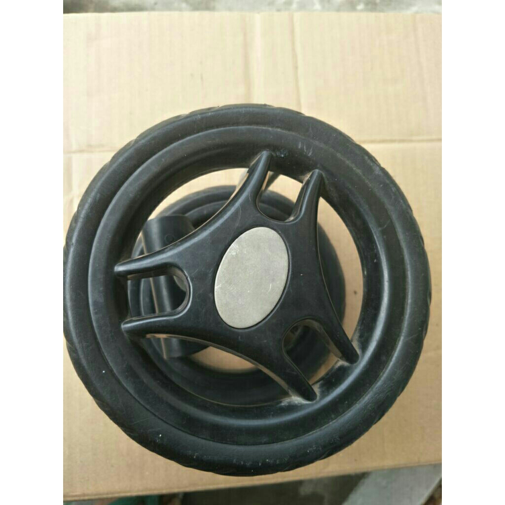 Jual roda stroller ban dobel diameter 14.5cm original | Shopee Indonesia