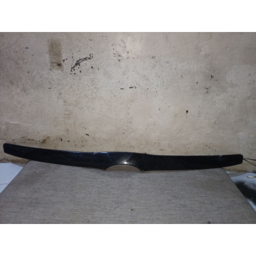 Jual Hood Moulding Toyota Grand Innova tahun 2012-2014 Model Baut Lis ...