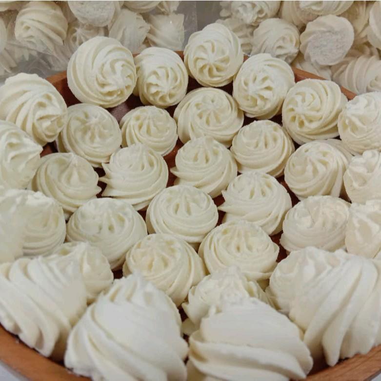 Jual Golden Cakery | Kue Sagu Susu bentuk Bunga Mini | Shopee Indonesia