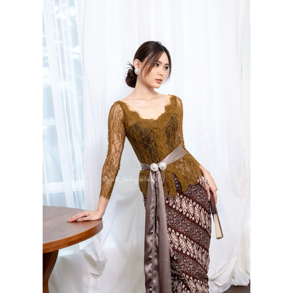 Jual Kebaya LAVANYA sabrina modifikasi lengan panjang | kebaya bali ...