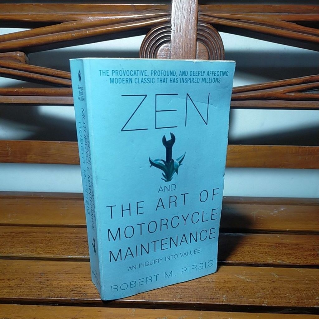 Jual ZEN and the art of motorcycle maintenance an inquiry M.values ...