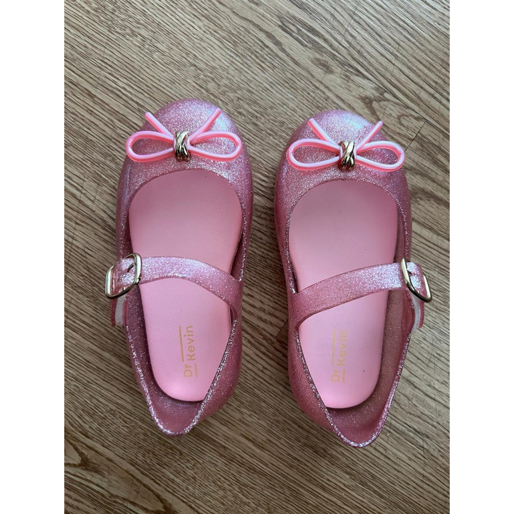 Jual SEPATU JELLY ANAK PEREMPUAN DR KEVIN PL LIKE NEW | Shopee Indonesia
