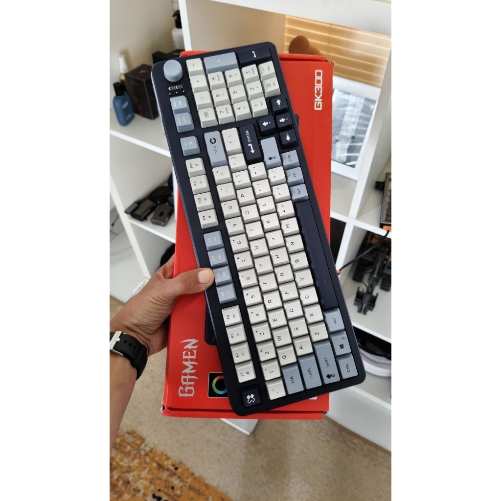 Jual KEYBOARD GAMING GK 300 MECHANICAL RGB (BEKAS REVIEWS) | Shopee ...