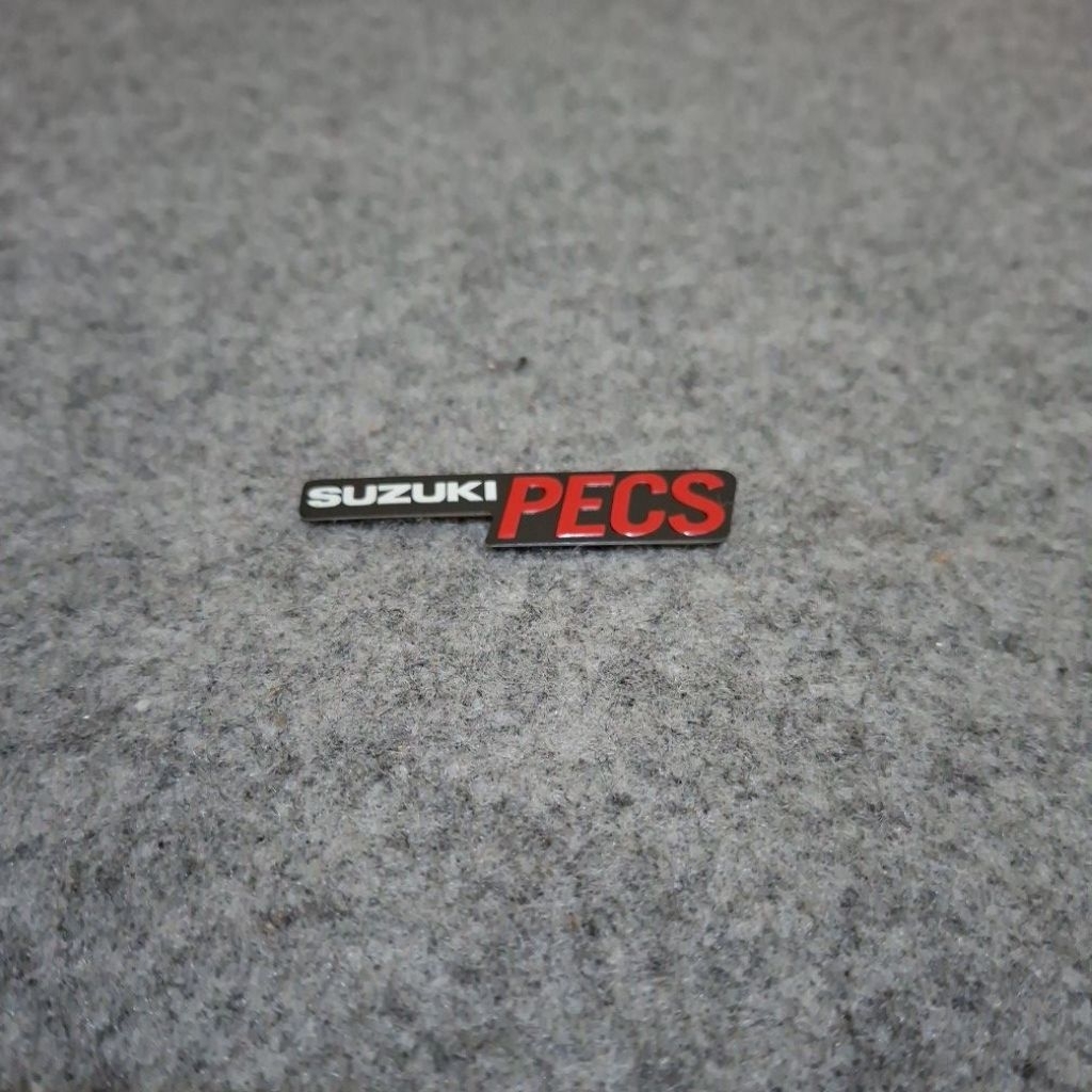 Jual Emblem PECS Suzuki RC100 RC110 CRYSTAL RC SPRINTER Asli Original ...