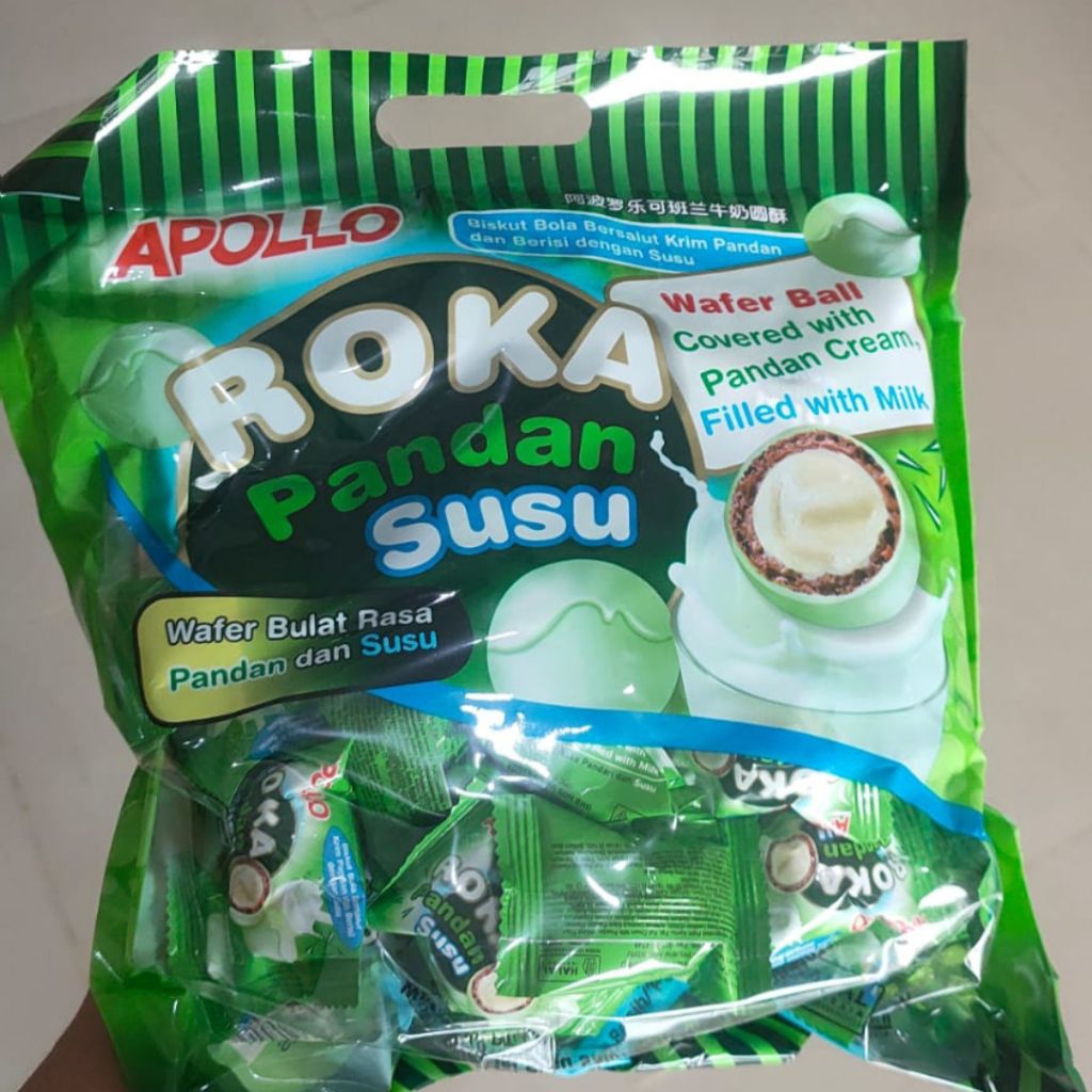 Jual 300 gram apollo roka pandan susu wafer balut | Shopee Indonesia