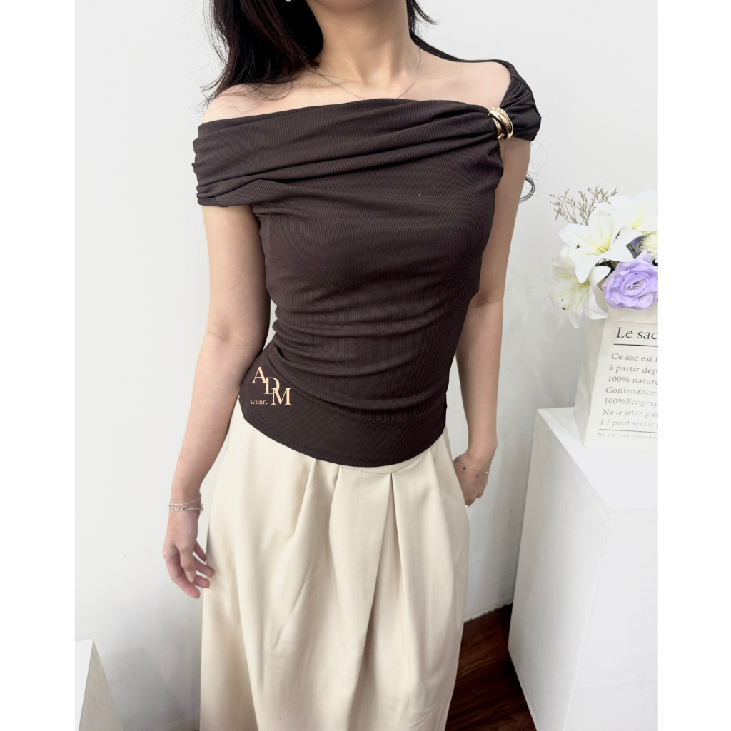 Jual ADM || Fey || Atasan Wanita Off Shoulder || Atasan Rib Knit ...