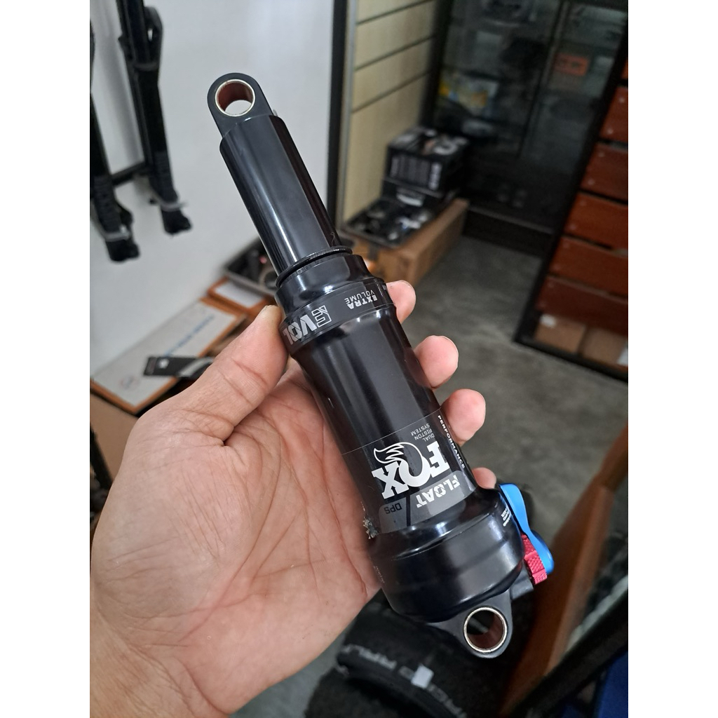 Jual rear shock reashox rearshock fox DPS air e to e 210 | Shopee Indonesia