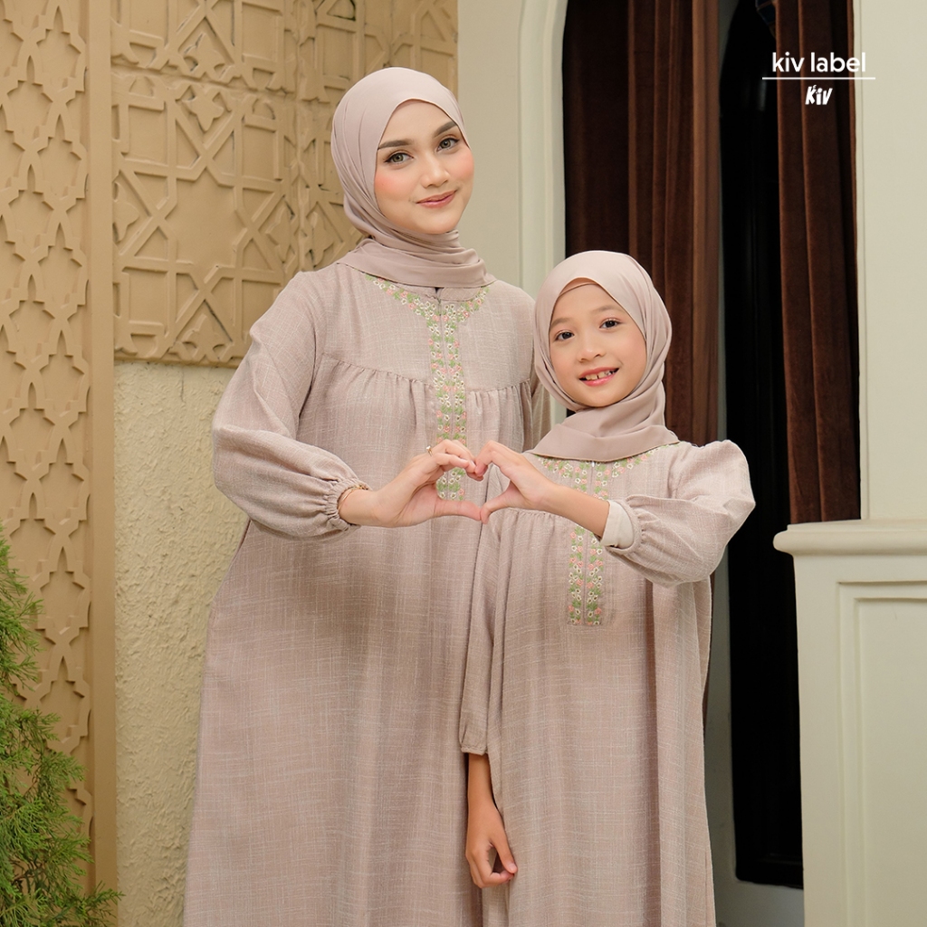 Jual KIV Gamis Couple Ibu Anak Katun Kombinasi Bordir Milo Biru Denim ...