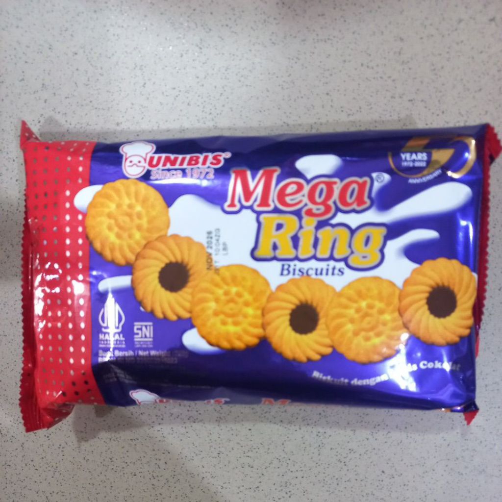 Jual Unibis mega ring biscuits 228g lapis cokelat | Shopee Indonesia
