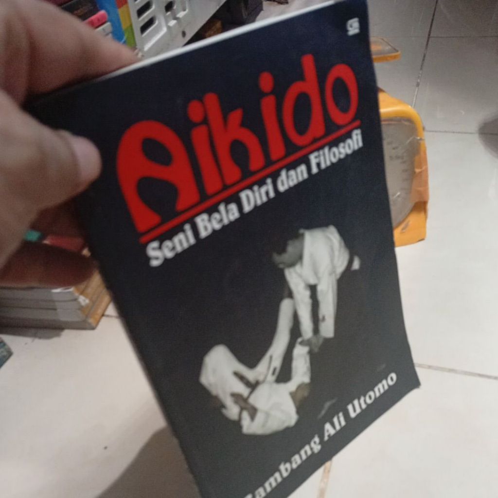 Jual Aikido Seni Bela Diri dan Filosofi Bambang Ali Utomo | Shopee ...