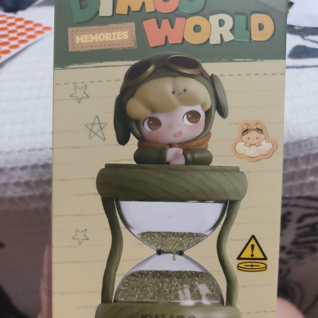 Jual POP MART DIMOO GLOWING HOURGLASS SERIES | Shopee Indonesia