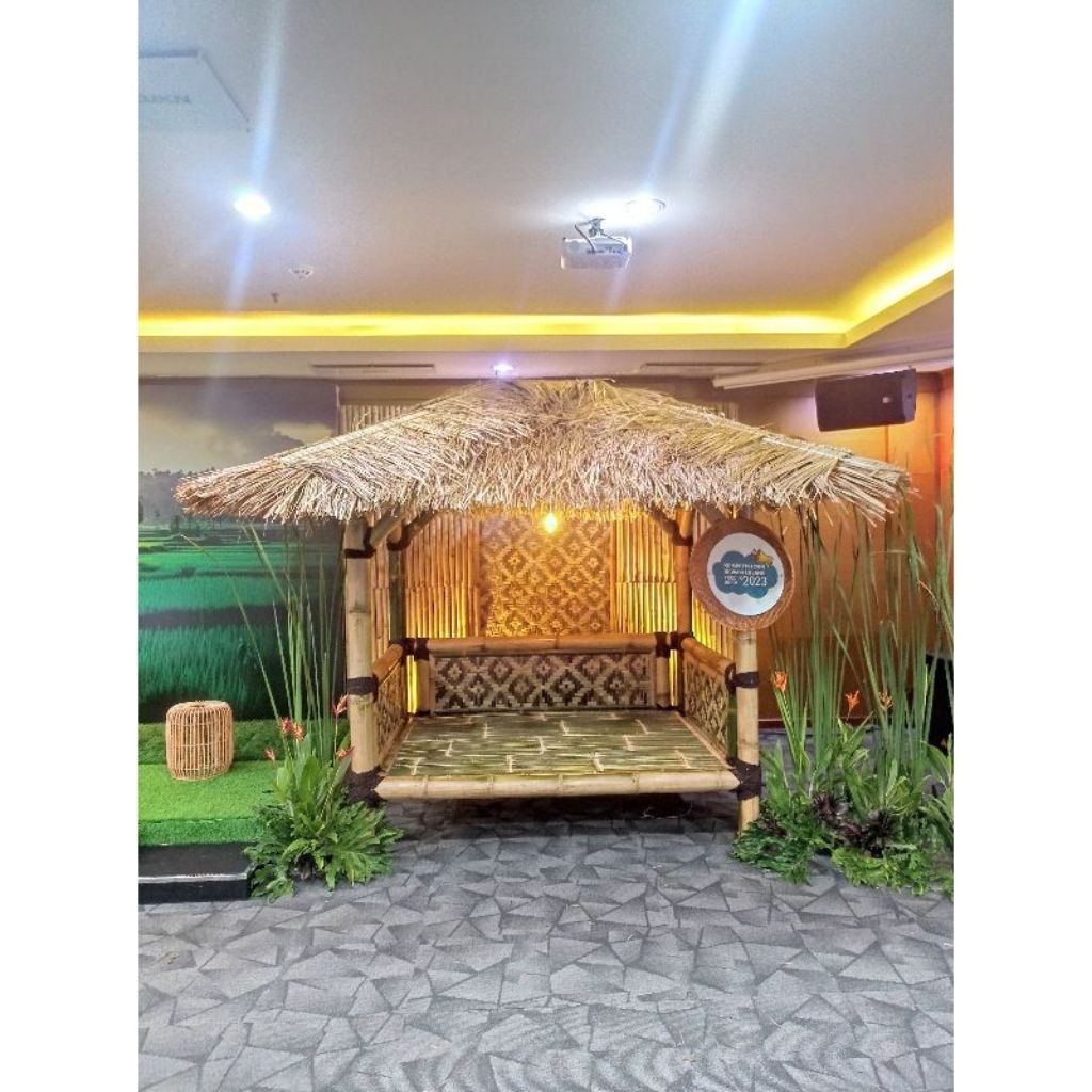 Jual Saung gazebo bambu - Saung bambu atap ilalang - Saung bambu gazebo ...