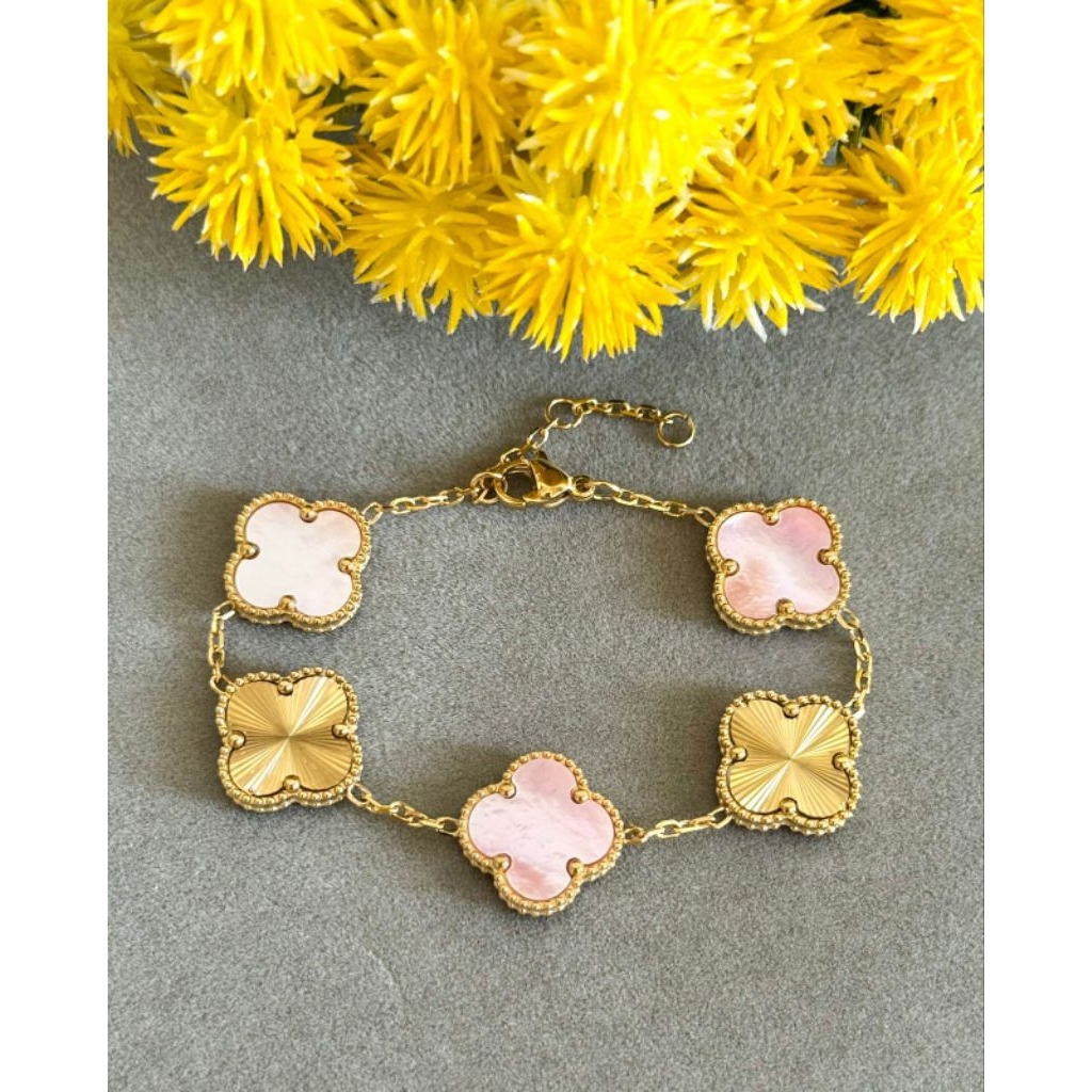 Jual Gelang titanium clover mix shimer besar 15mm | Shopee Indonesia