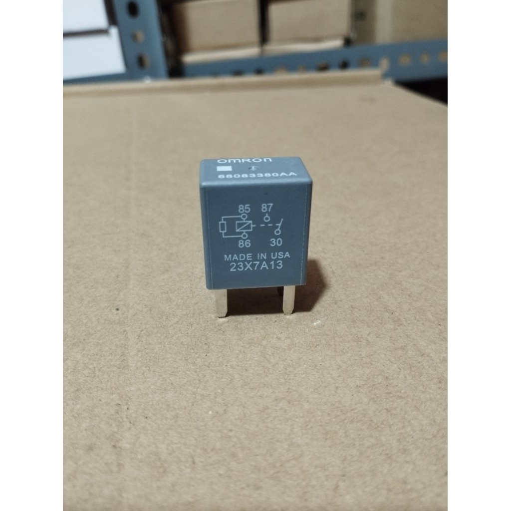 Jual Relay omron 4 pin Jeep Wrangler Rubicon JK, Dodge journey, kompas ...