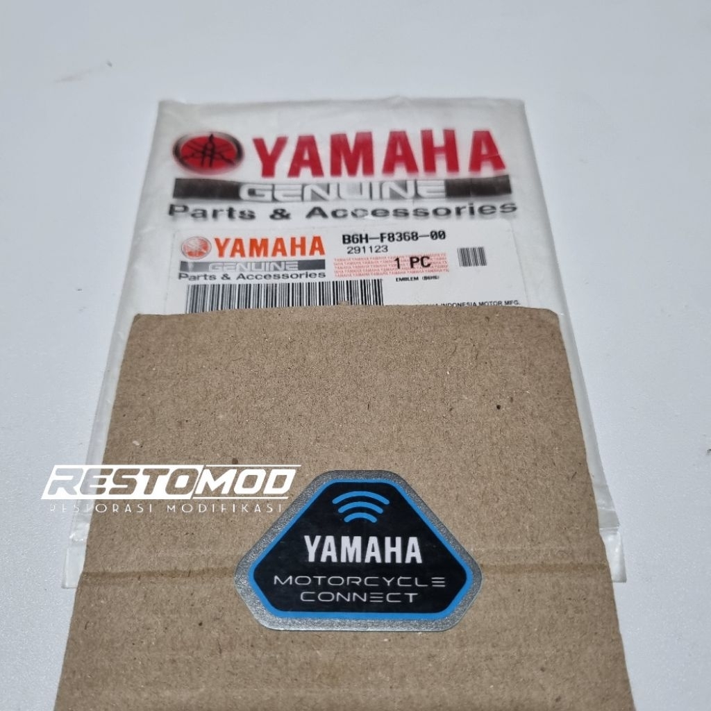 Jual Stiker yamaha connected original sticker motorcycle nmax connected ...