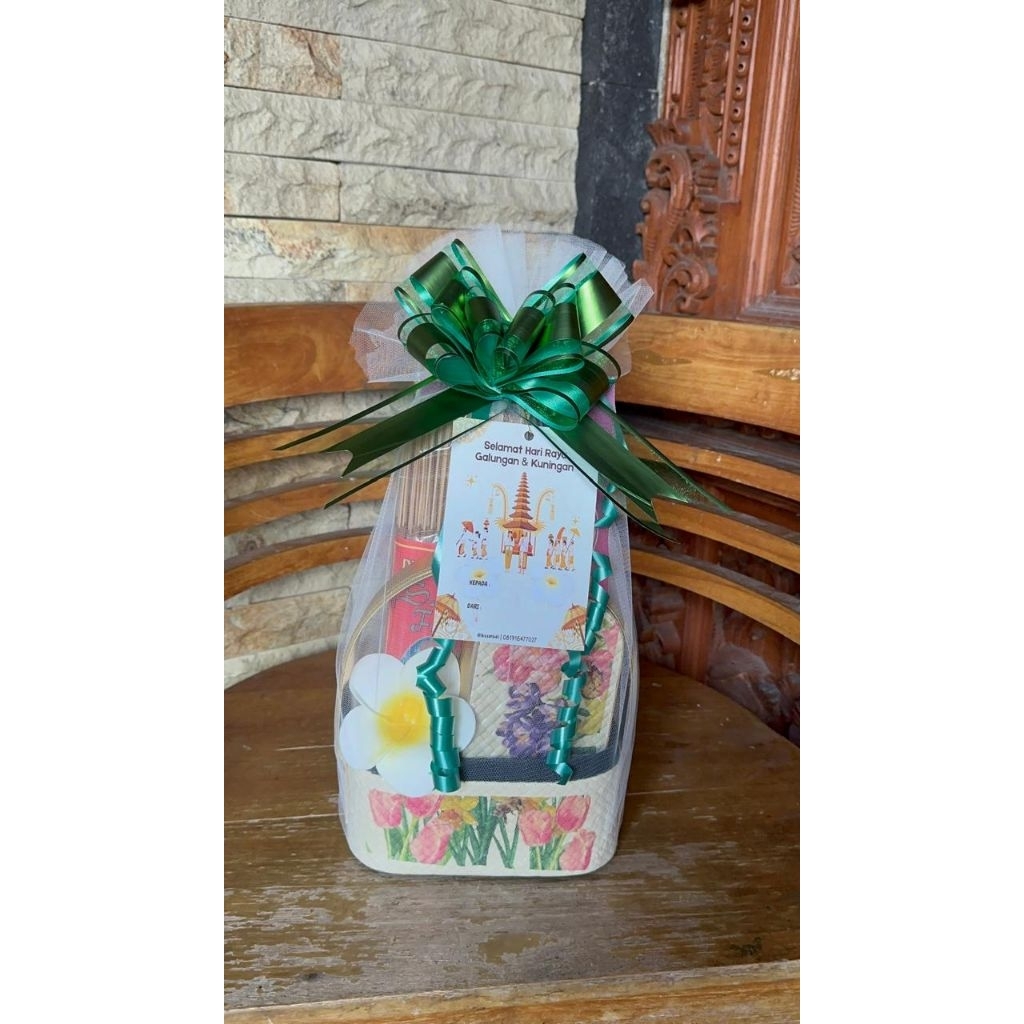 Jual parcel hampers 06 galungan dan kuningan nyepi | Shopee Indonesia