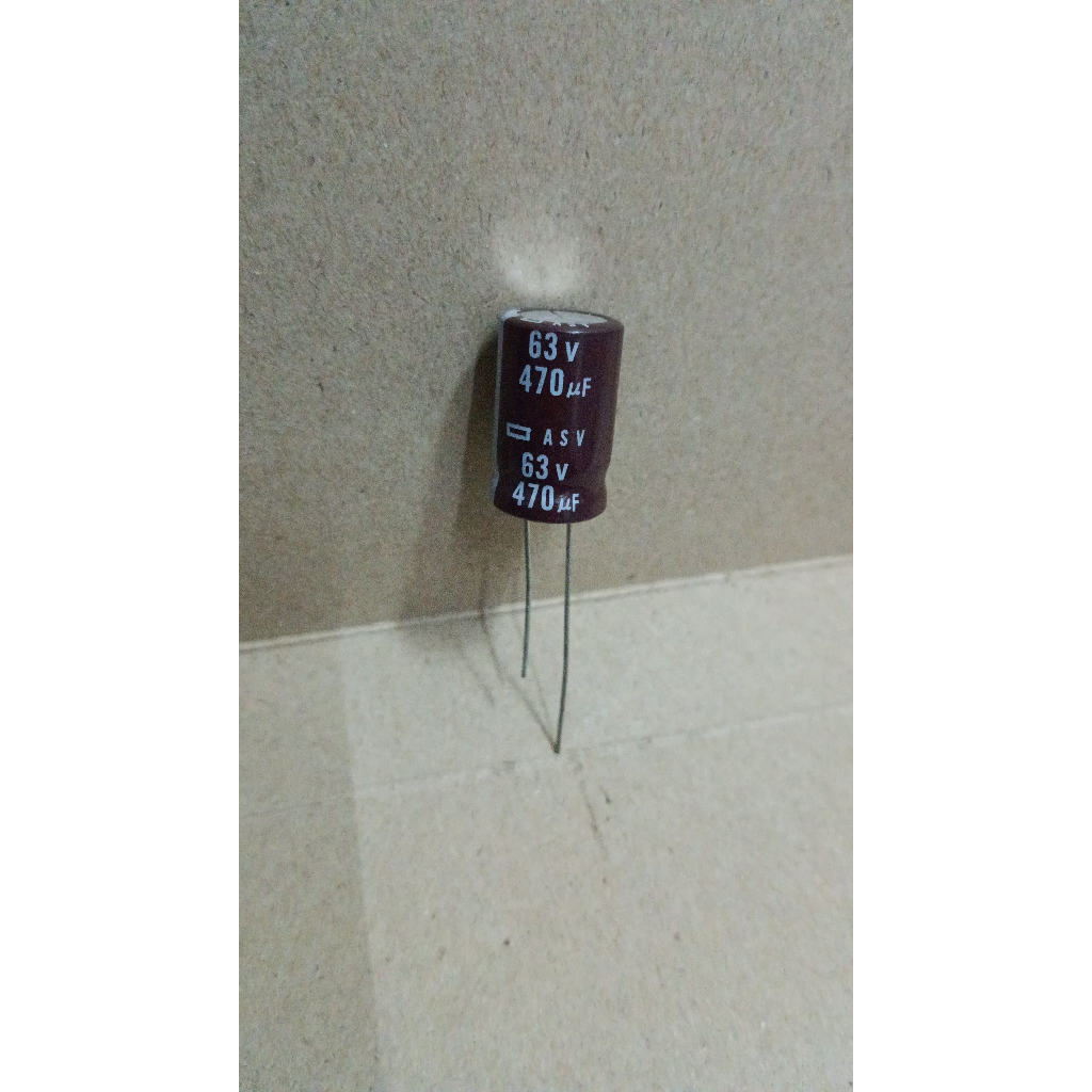 Jual 6772 kapasitor elco elko 470uf 470 uf 63v 63volt 63 volt coklat ...