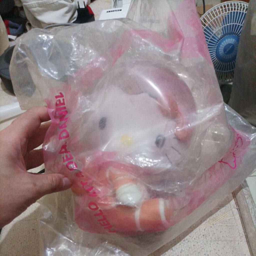 Jual boneka Hello Kitty Space Millennium Wedding Happy Meal MC Donalds ...