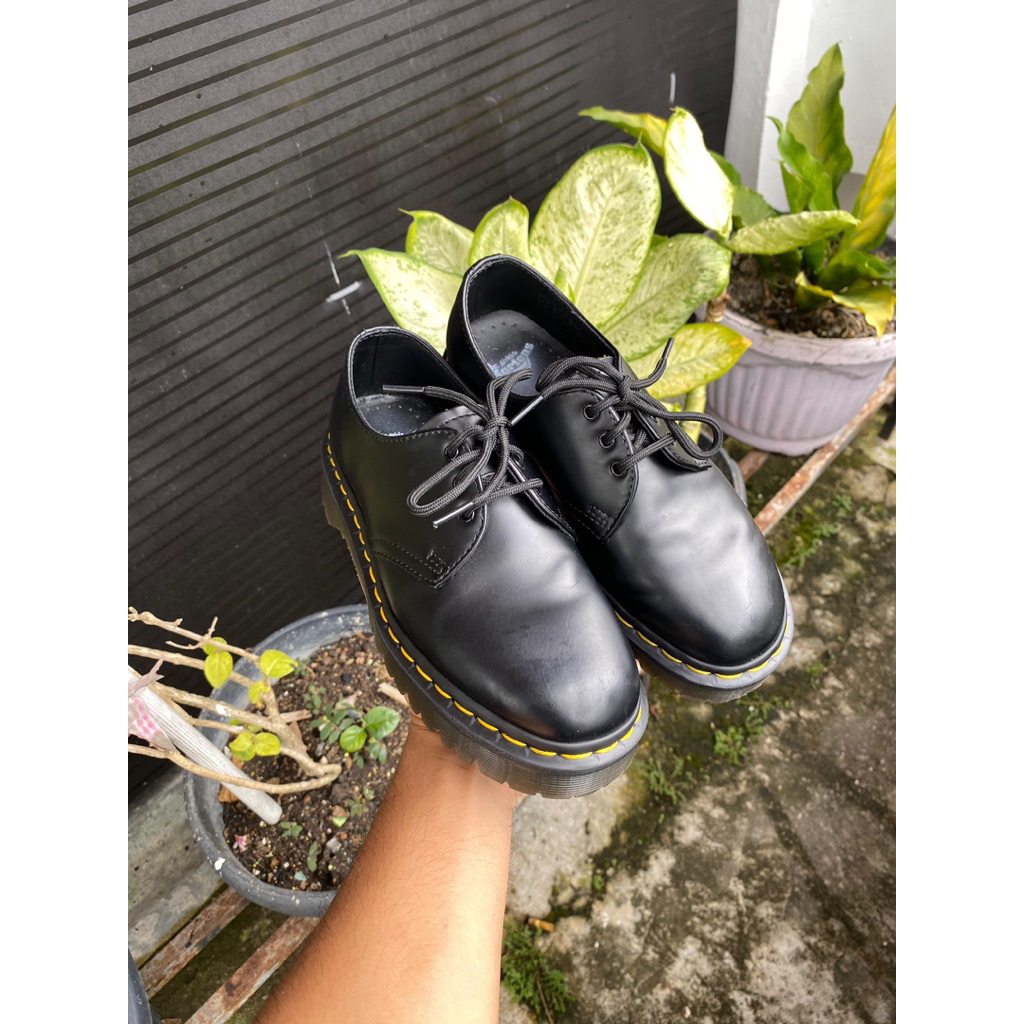 Jual Dr Martens 1461 BEX black smooth 3 eye | Shopee Indonesia