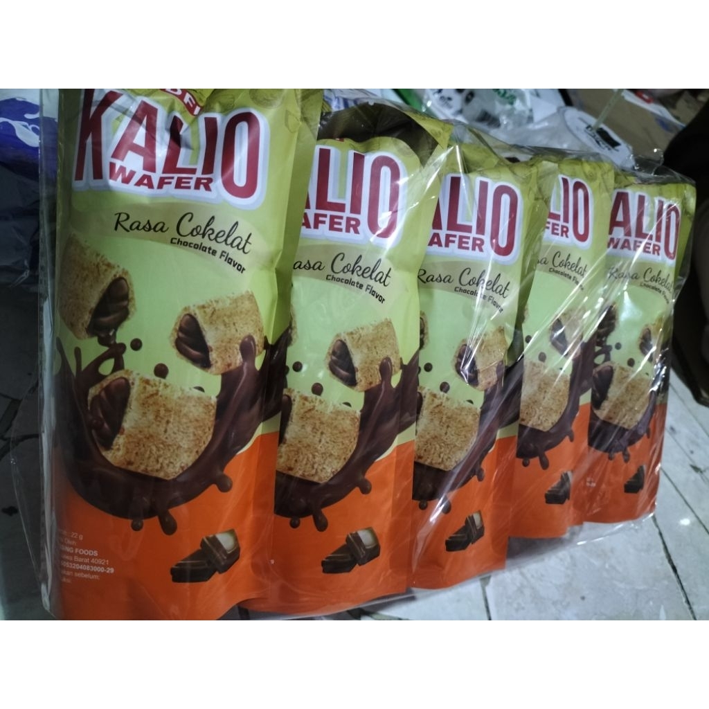 Jual KALIO WAFER RASA COKLAT DAN SUSU | Shopee Indonesia
