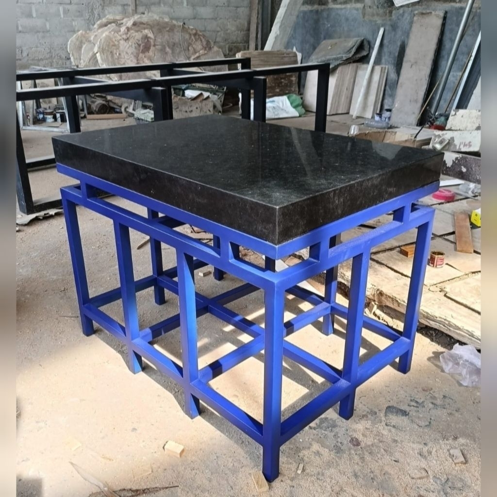 Jual Meja Granit Hitam Kaki Besi ( ukuran bisa custom ) | Shopee Indonesia