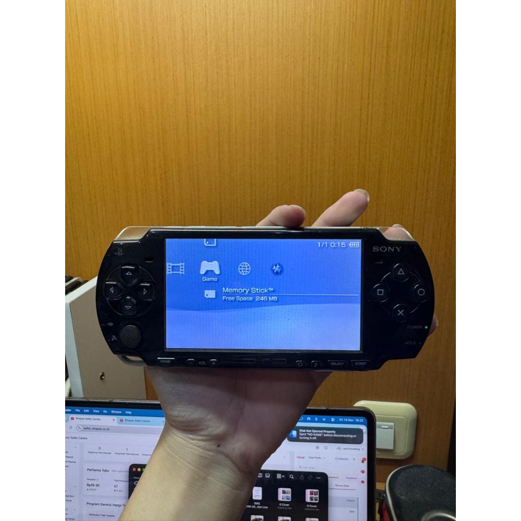 Jual PSP Slim Piano Black Full Games 32GB - Playstation Portable Seri ...