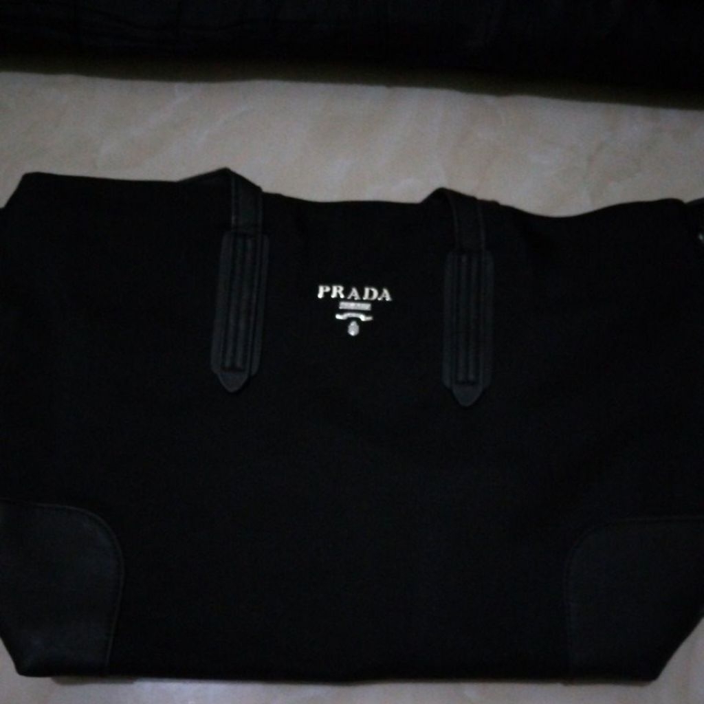 Jual Tas Prada hitam | Shopee Indonesia