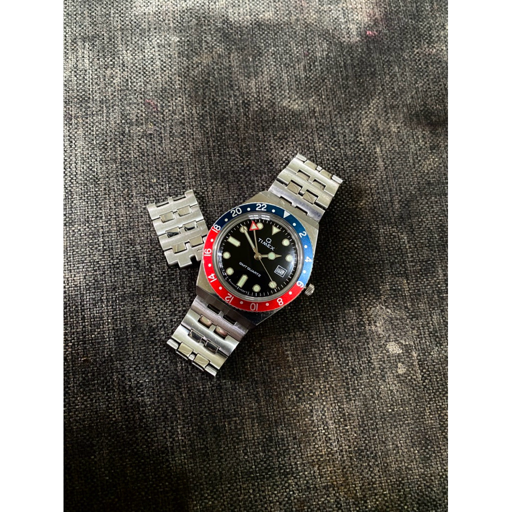 Jual TIMEX Q Gmt Quartz Pepsi | Shopee Indonesia