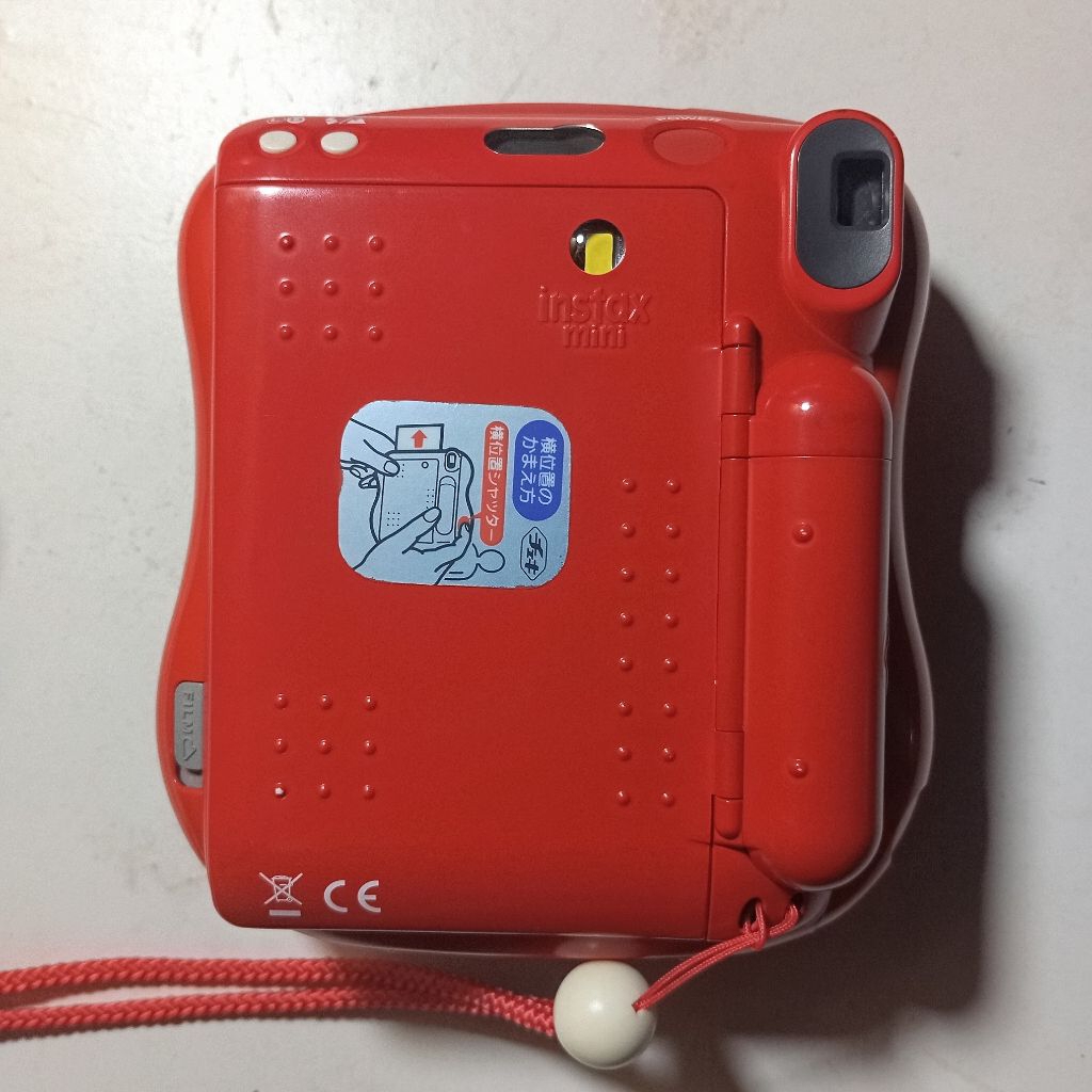 Jual Kamera Fujifilm Instax Mini 25 Red | Shopee Indonesia