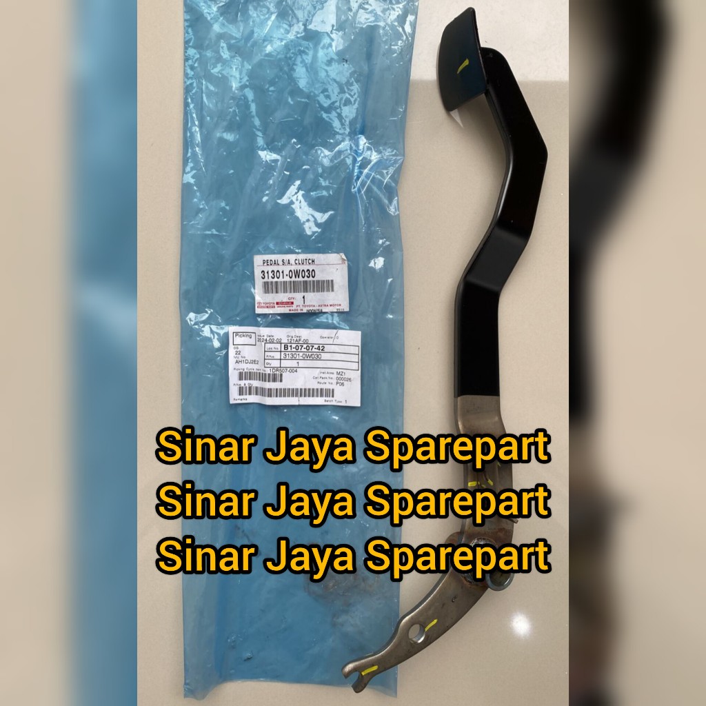 Jual Pedal Kopling Atau Clutch Pedal Toyota Dyna 110 115 125 Hino Dutro ...