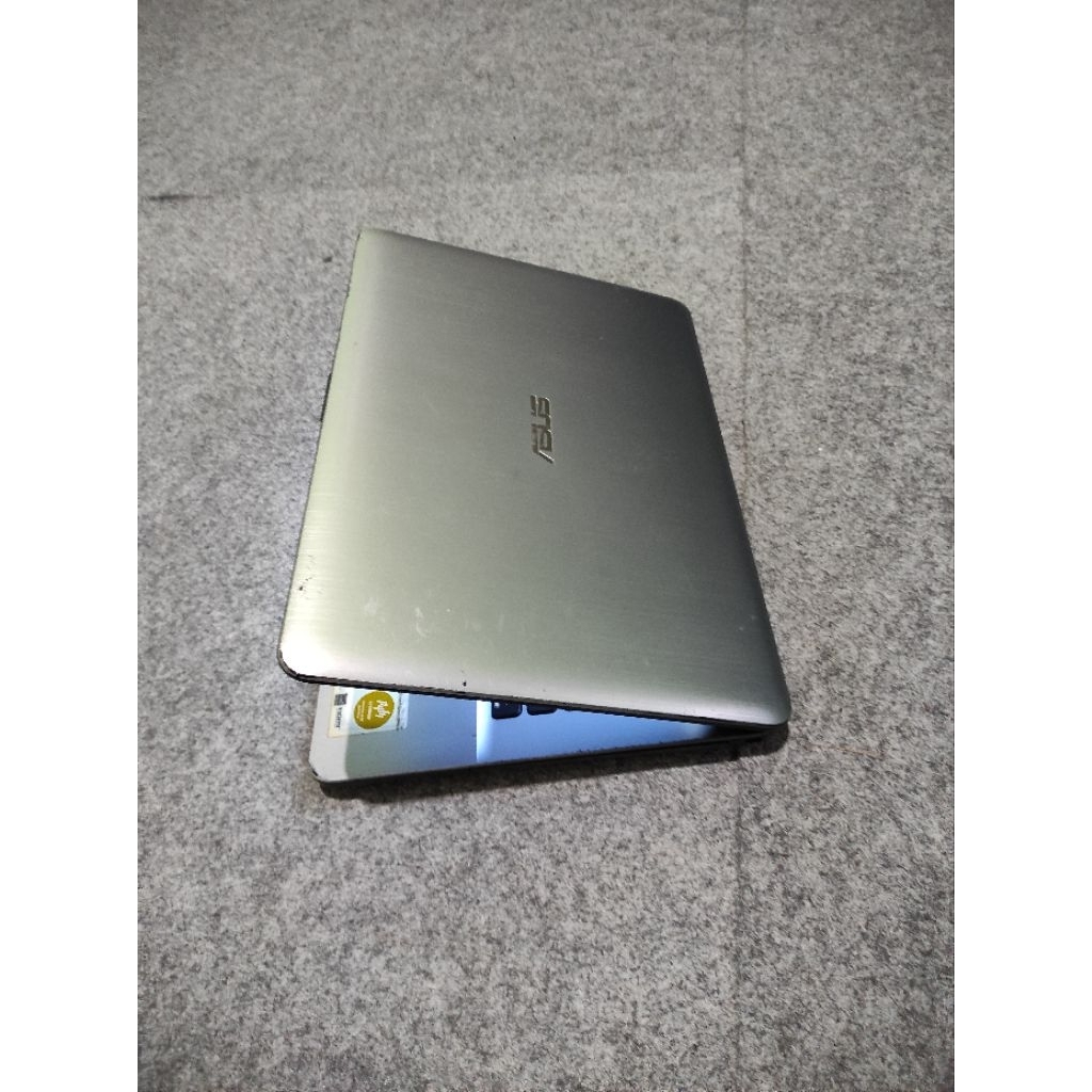 Jual Laptop Asus X441U | Shopee Indonesia