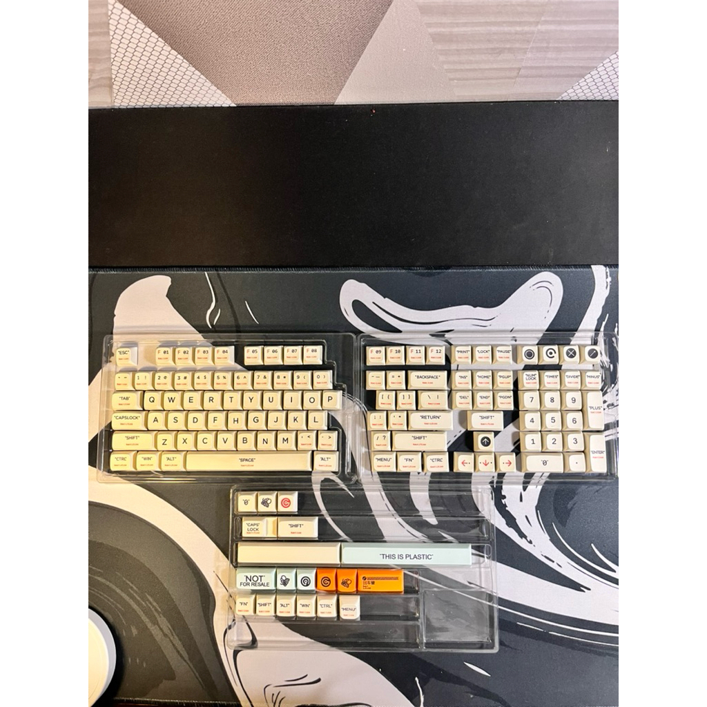 Jual Keycaps Futuristic XDA Profile PBT Dye Sub for Mechanical Keyboard ...