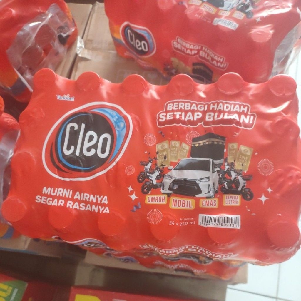 Jual Air mineral,air minum kemasan cleo botol 220 ml isi 24 botol ...