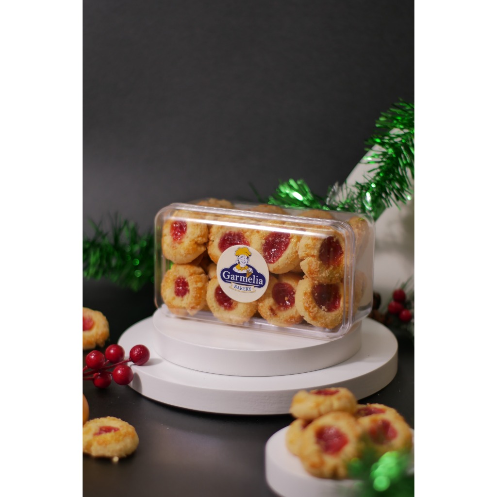 Jual Thumbprint Strawberry Cookies - Garmelia Bakery | Shopee Indonesia