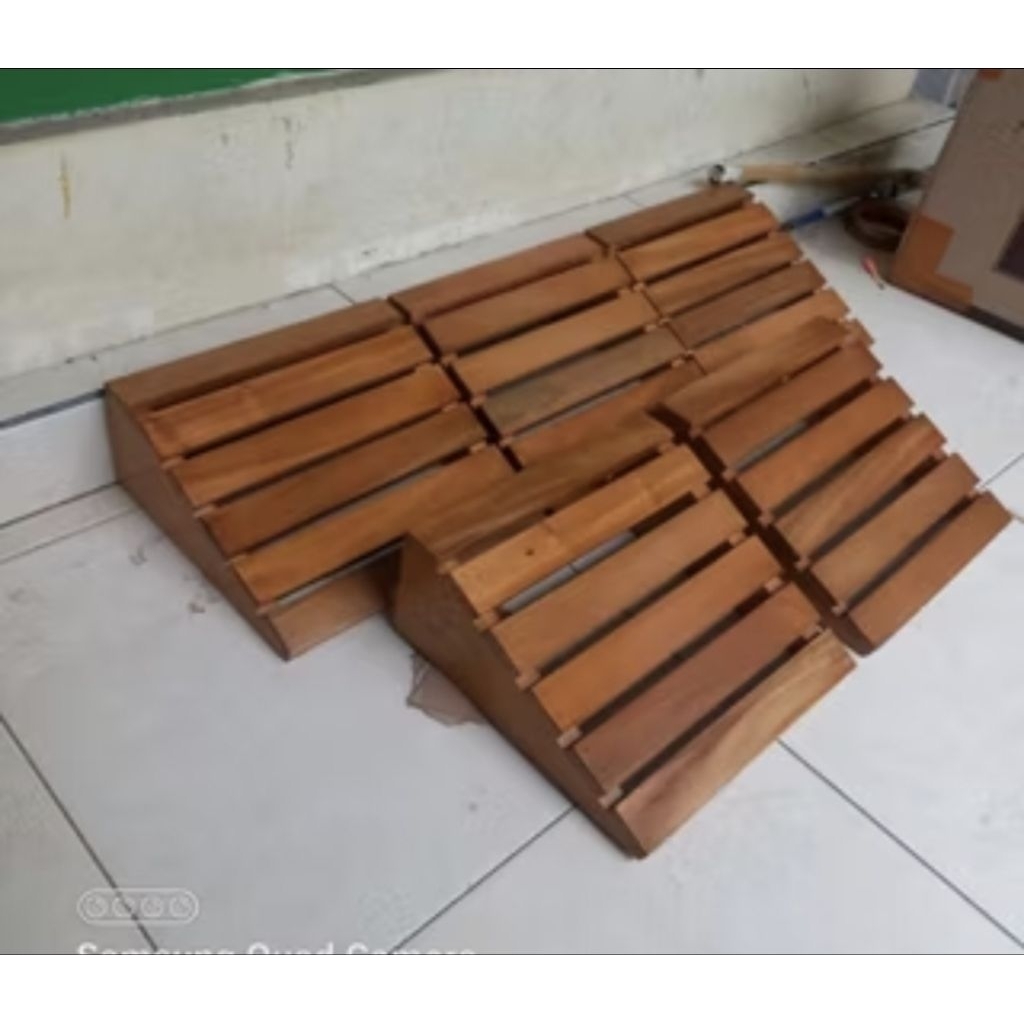 Jual Papan Tanjakan Sepeda Motor Kuat Dan Kokoh Anti Slip Kayu Mahoni ...