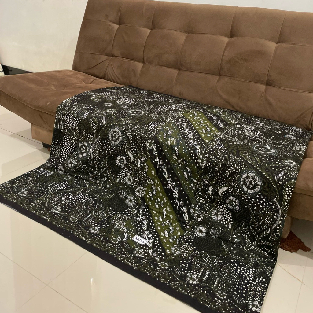 Jual Sarung Gus Iqdam Sarung Batik Gus Iqdam Series Sarung Pria Terbaru ...