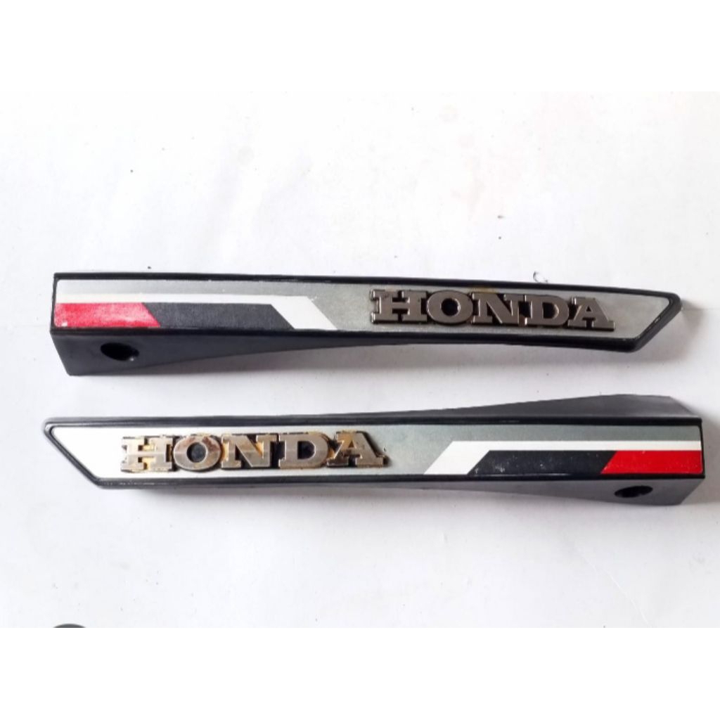 Jual Emblem tangki Honda Astrea prima,star original seccound | Shopee ...