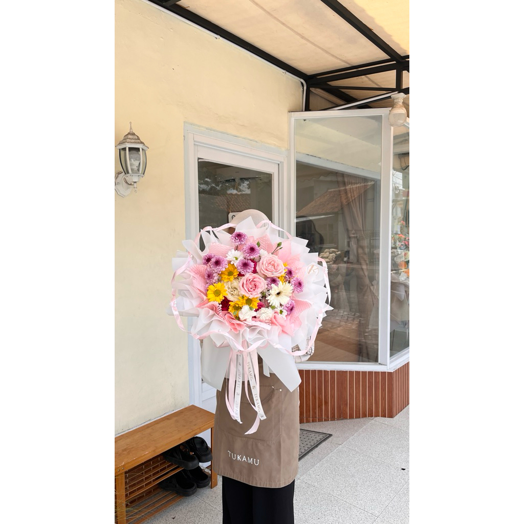 Jual Tukamu Florist - TYLER BOUQUET (Buket bunga segar, Bunga asli ...