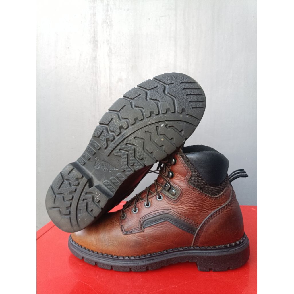Jual Sepatu Red Wing Terlengkap & Harga Terbaru Mei 2026 | Shopee Indonesia