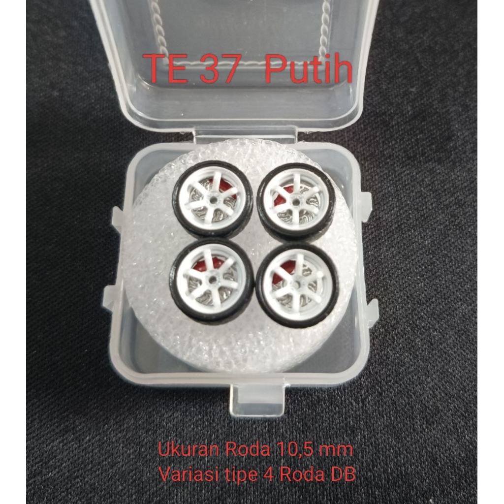 Jual Velg + ban DB 10 mm ; 10,5 mm custom diecast 64 | Shopee Indonesia