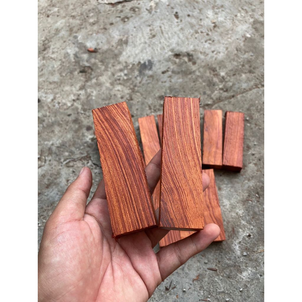Jual Bahan gagang kayu rengas asli motif cantik ukuran bisa custom ...