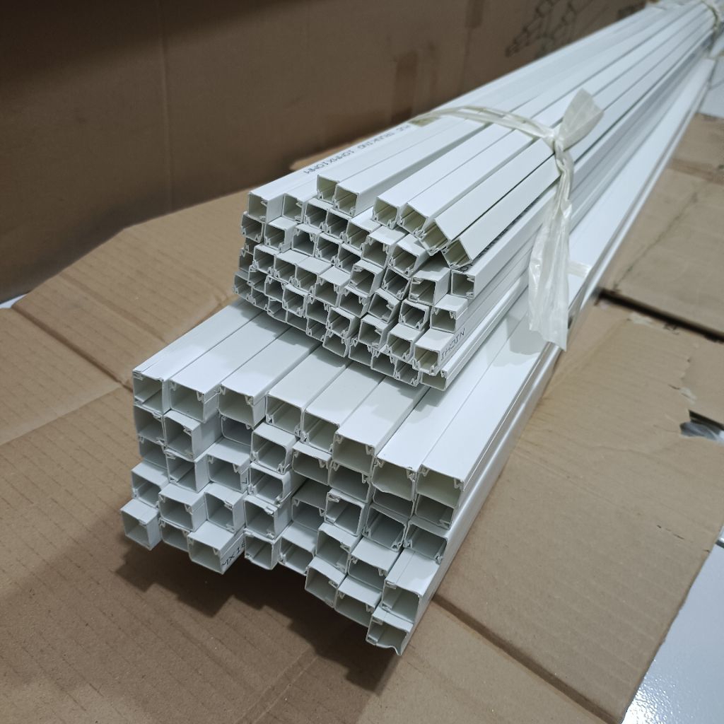 Jual Kabel ducting Kabel Dak 10x10mm Lem dan 16×16mm 1.7Meter DENGAN ...