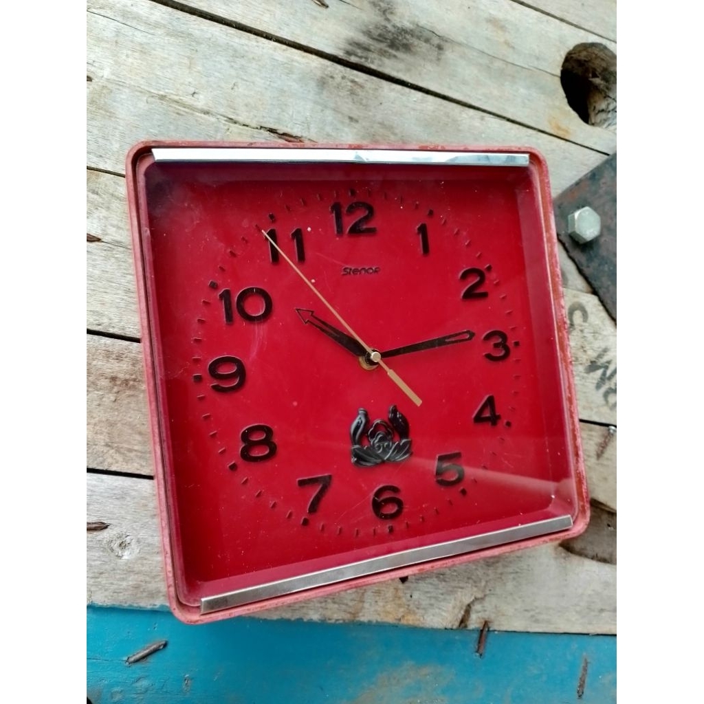 Jual jam dinding jadul vintage normal "stenor" japan normal warna ...