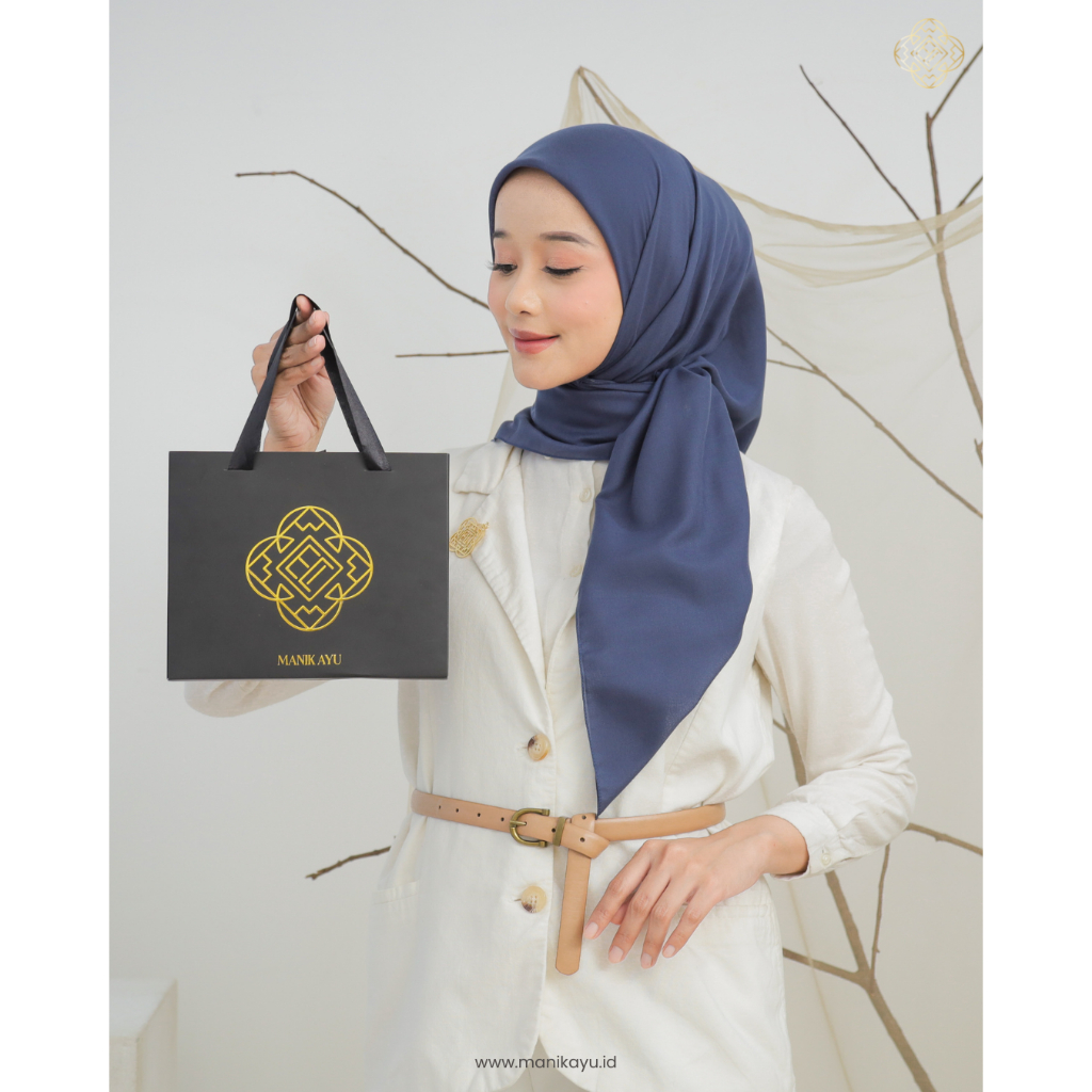 Jual Manik Ayu - Ethereal Stitches - Vintage Wash - Hijab/Jilbab Segi ...